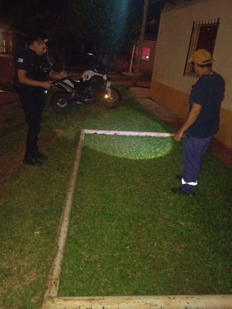 Recuperaron un arco de fútbol sustraído del Complejo Polideportivo Ian ...